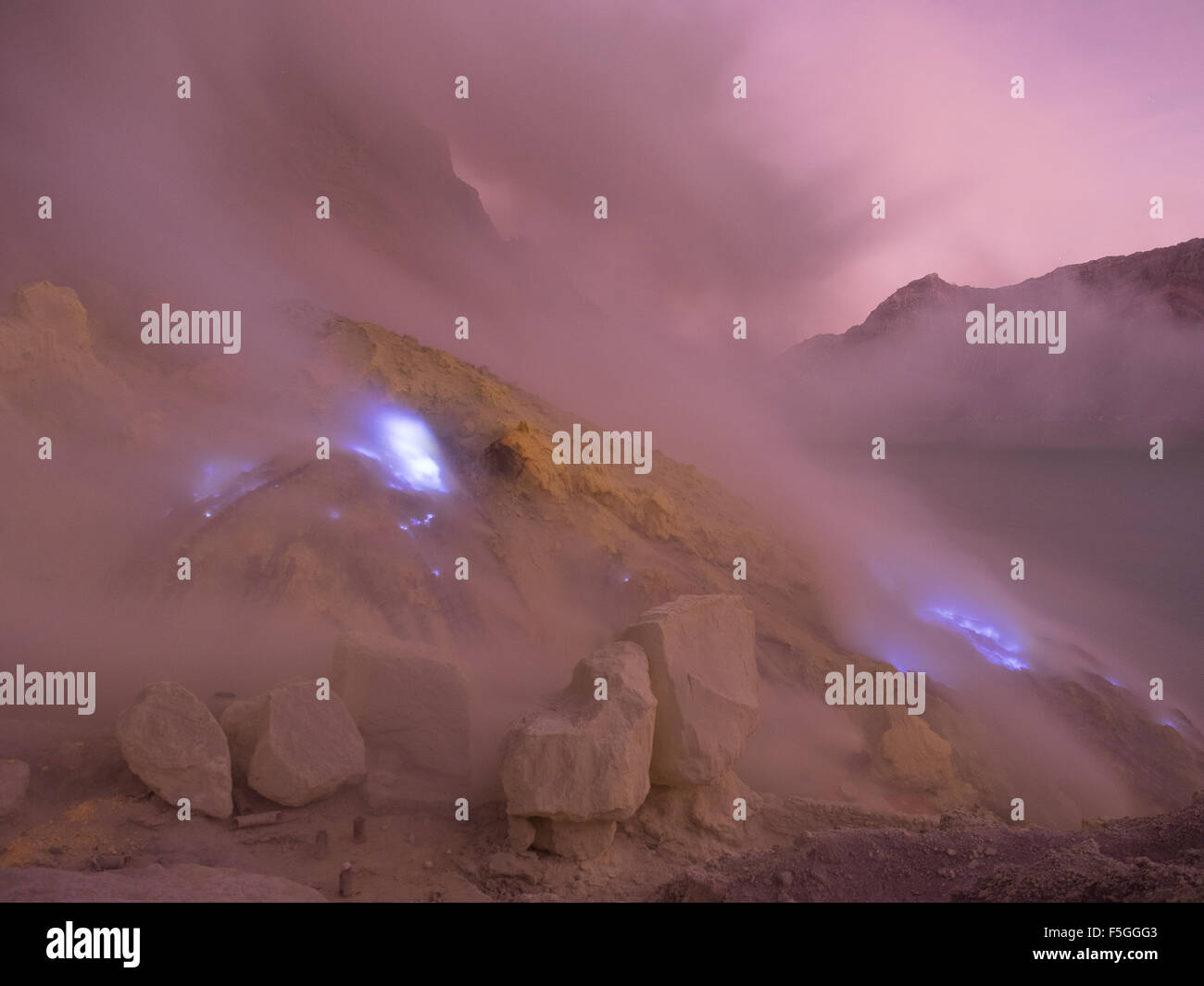 blue sulfur fires on mt.ijen, Java Stock Photo - Alamy