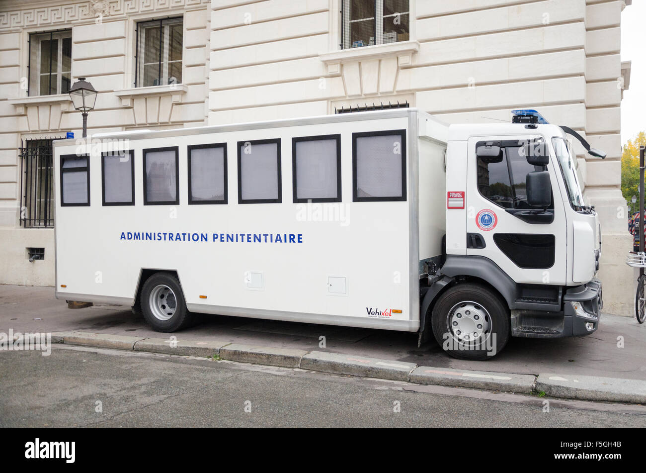 Prison trucks hi-res stock photography and images - Alamy