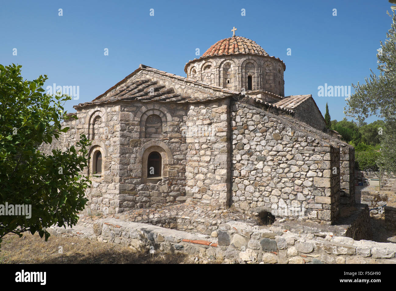 Moni thari monastery hi-res stock photography and images - Alamy