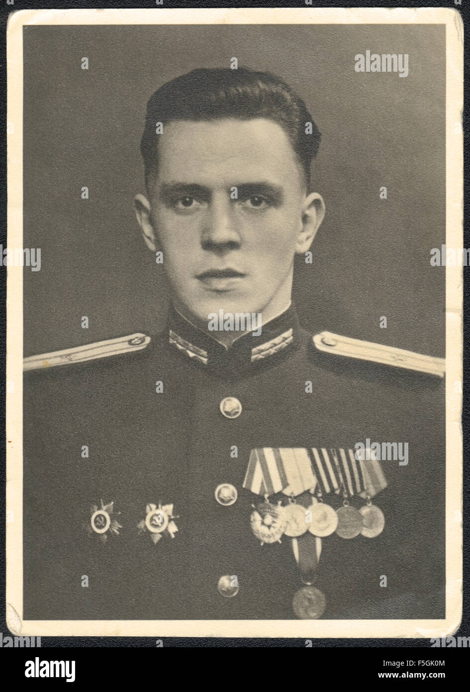 Ww2 soldier portrait hi-res stock photography and images - Alamy