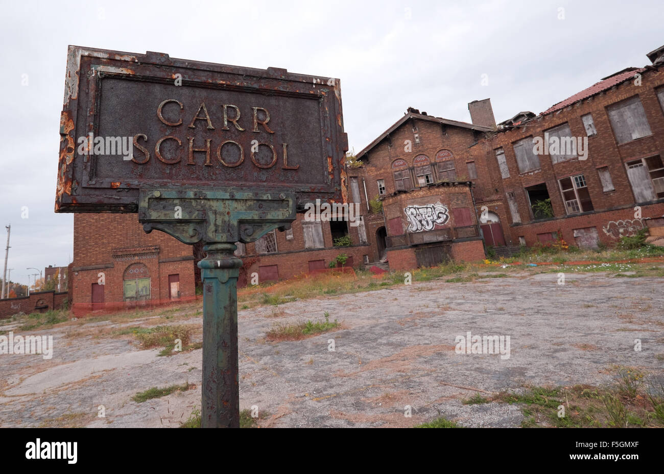 The Carr School building in St. Louis , Missouri in a state of ...