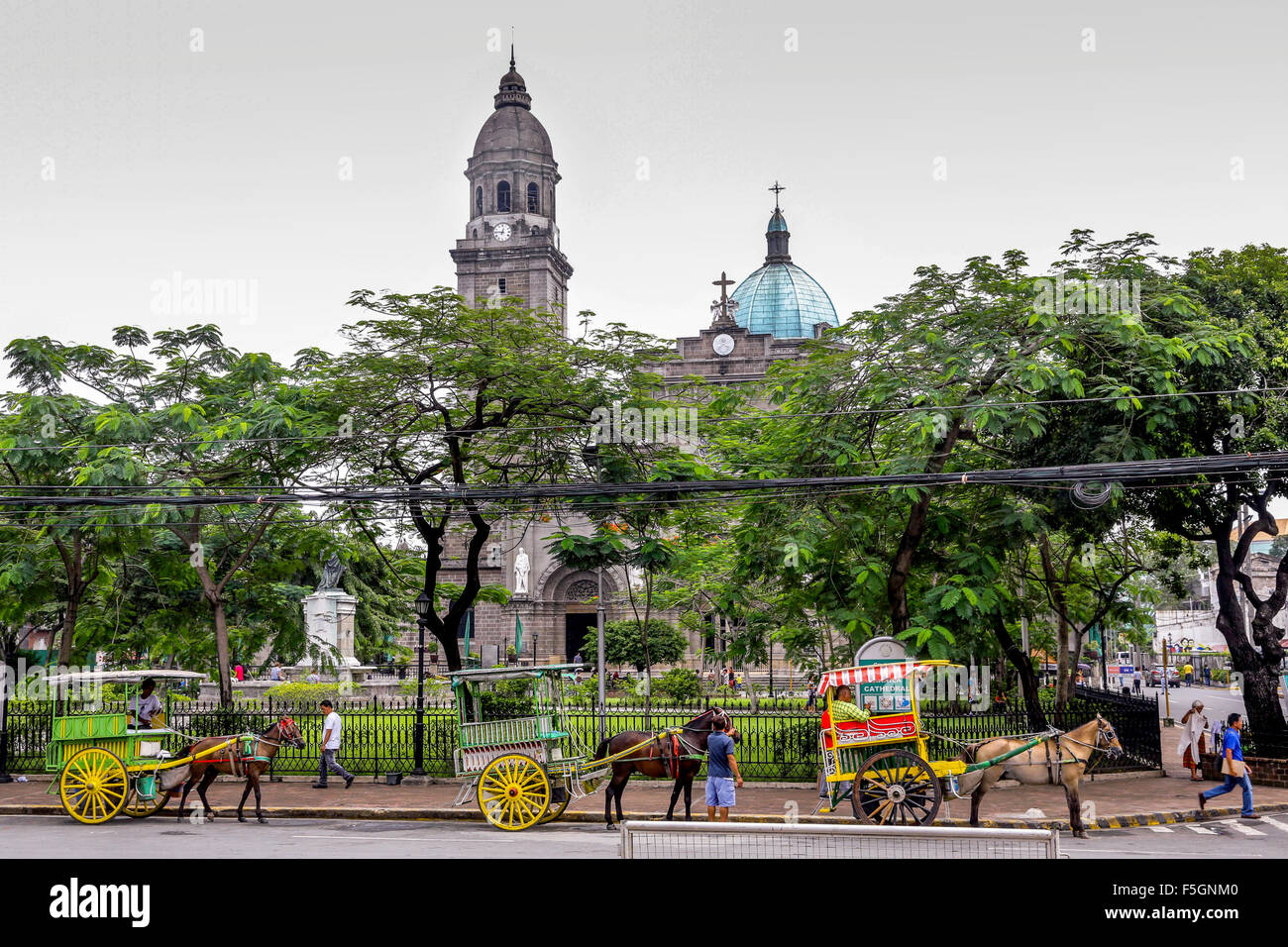 Horse drawn carriage 16th century hi-res stock photography and images ...