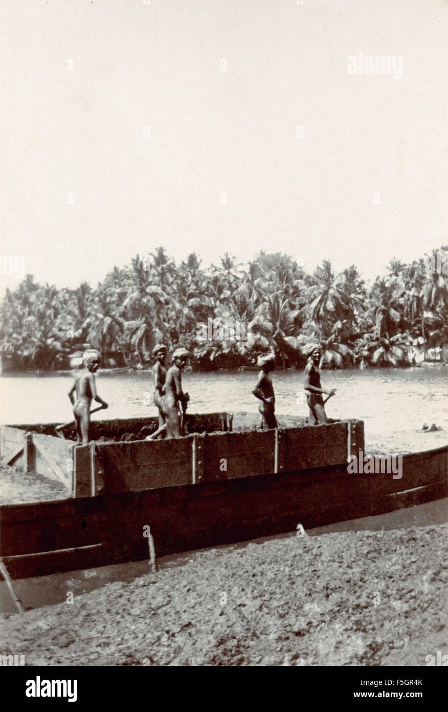 1920s barge hi-res stock photography and images - Alamy