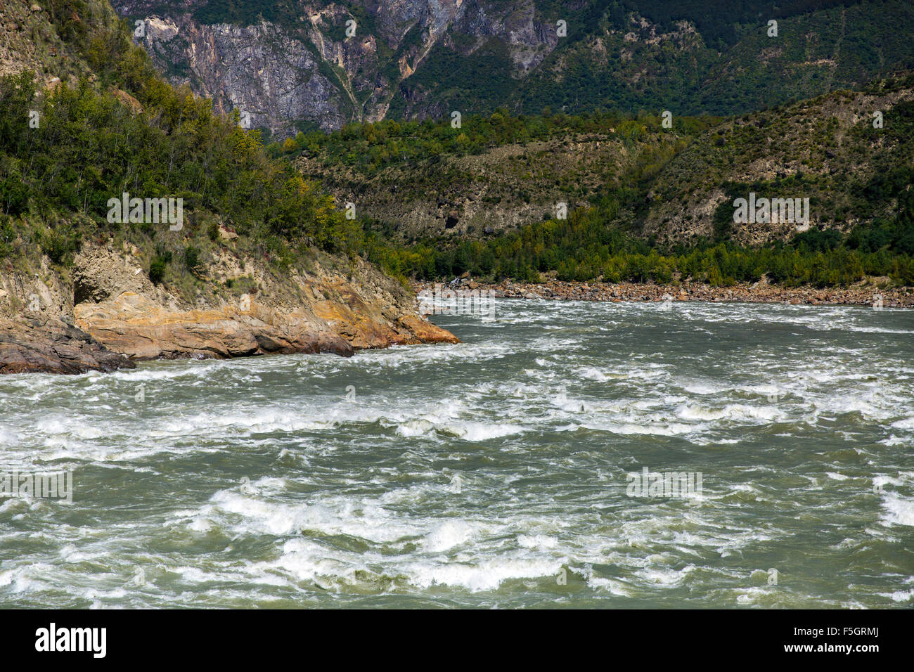 Yarlung Tsangpo river in Tibet, China Stock Photo - Alamy