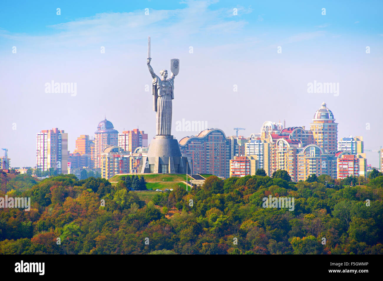 Mother Motherland statue devoted the Great Patriotic War in Kiev ...