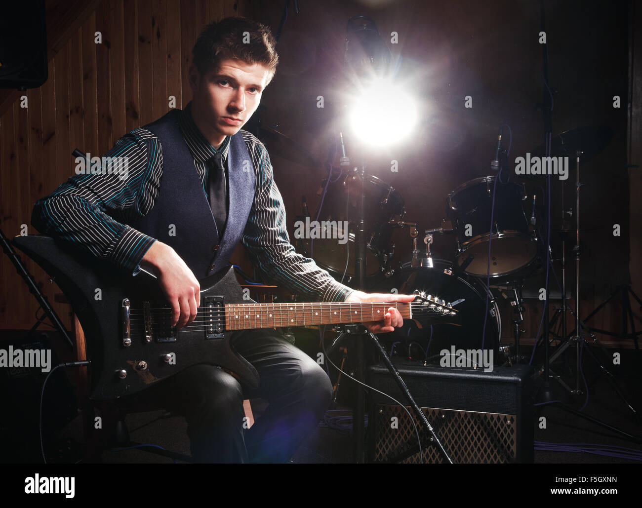 Youth rock singer male hi-res stock photography and images - Alamy