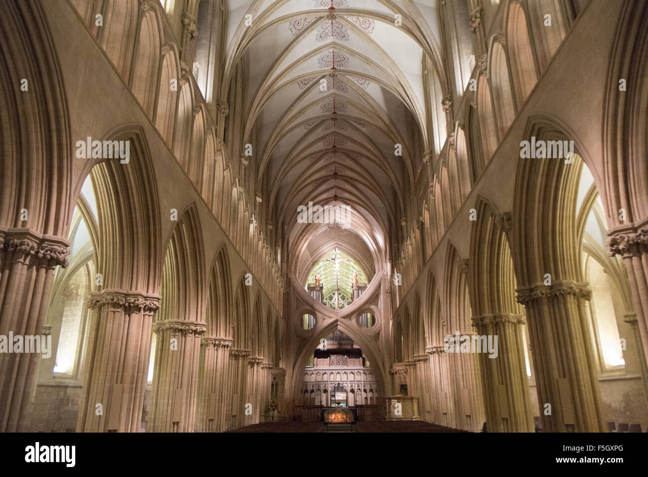 The Scissor Arches in Wells Cathedral, Somerset Stock Photo - Alamy