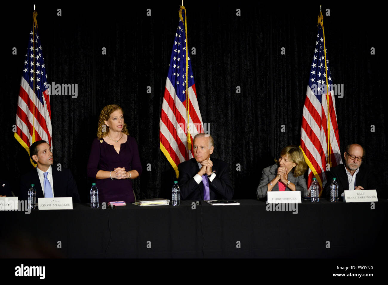 Vice President Biden meets with Jewish community leaders In Davie ...