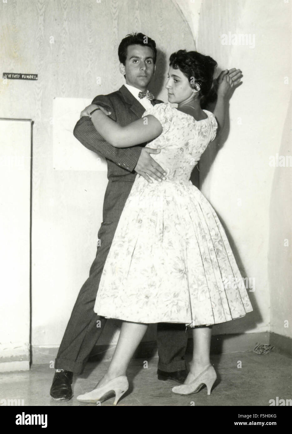 A couple dancing the tango, Italy Stock Photo - Alamy