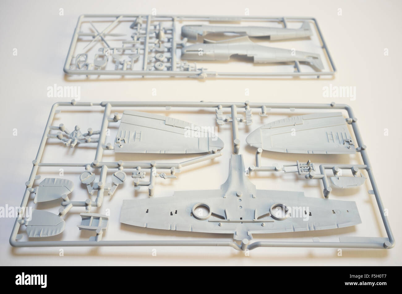 Airfix 1:72 scale Supermarine Spitfire Mk1a 70th Battle of Britain anniversary model Stock Photo ...