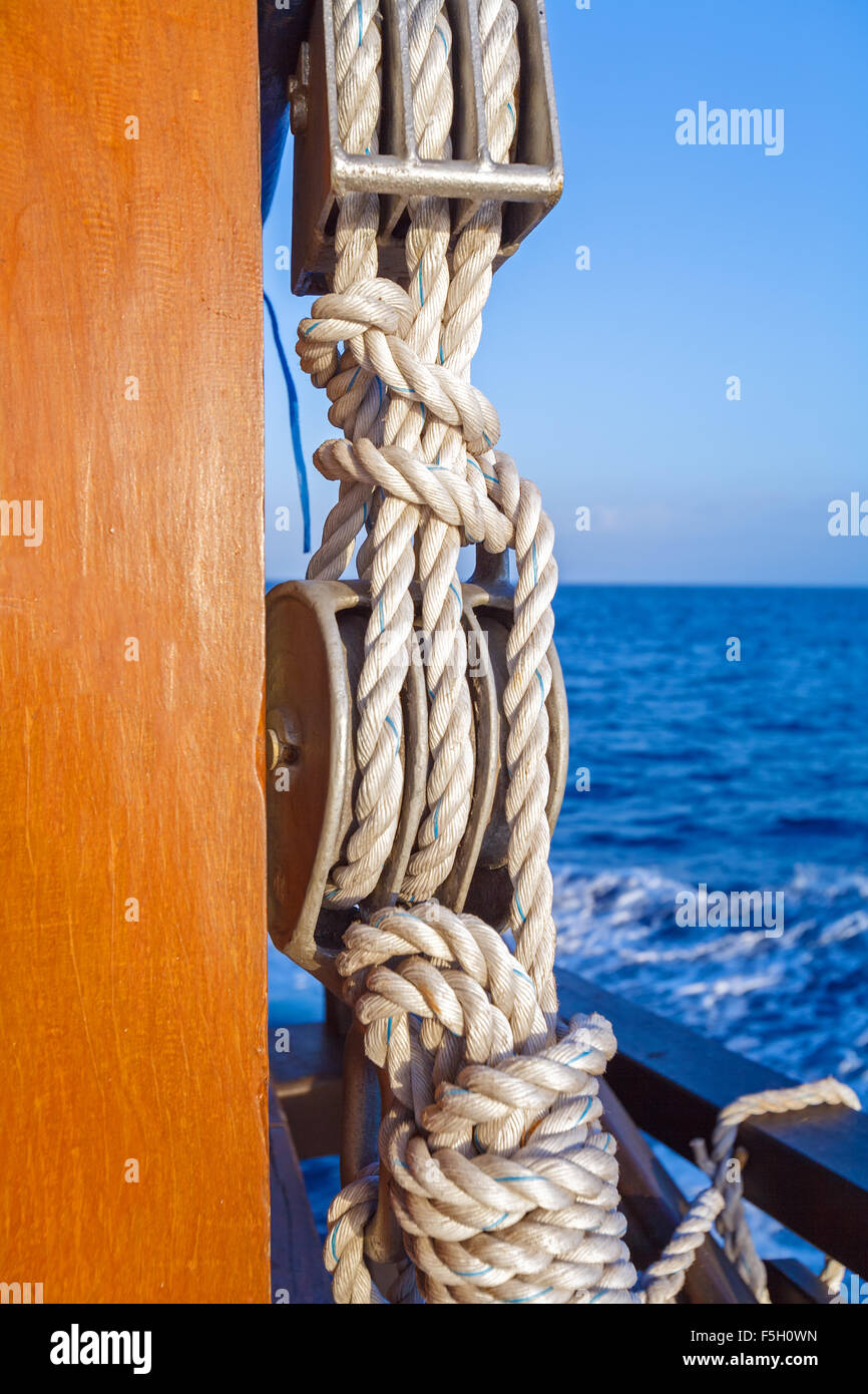 Sailing Boat Ropes with Knot Stock Photo - Alamy