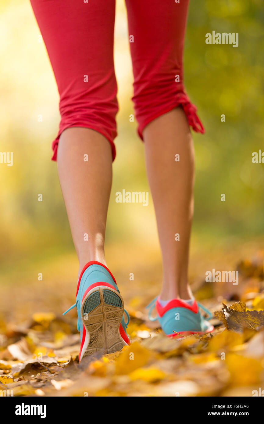 Close up of feet of female runner Stock Photo - Alamy