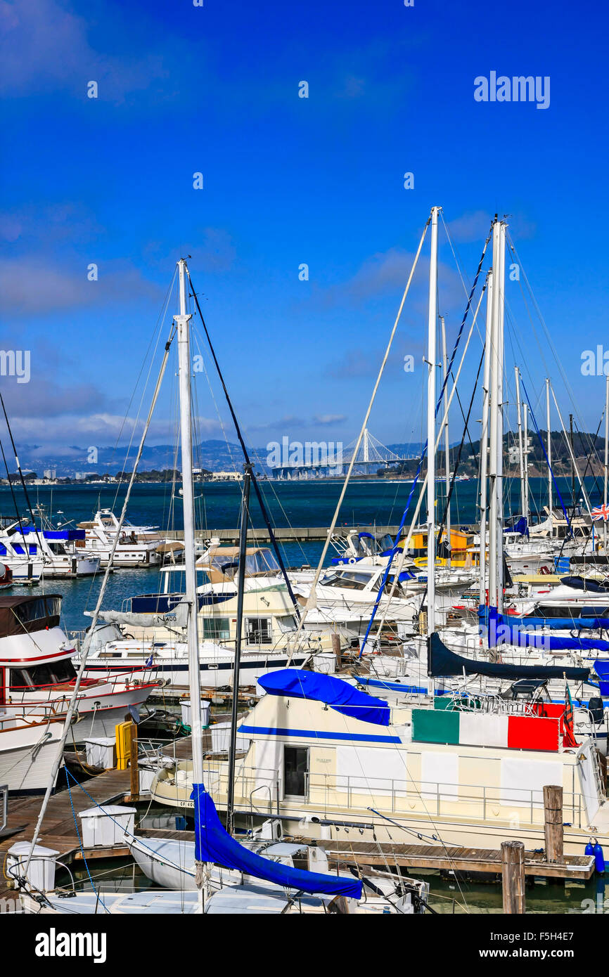 The San Francisco Marina next to Pier 39 in the Fisherman's Wharf area ...
