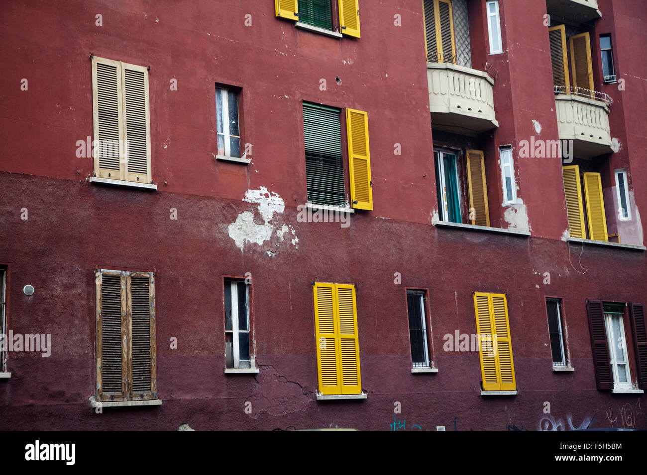 housing in the suburbs of Milan, Italy Stock Photo - Alamy