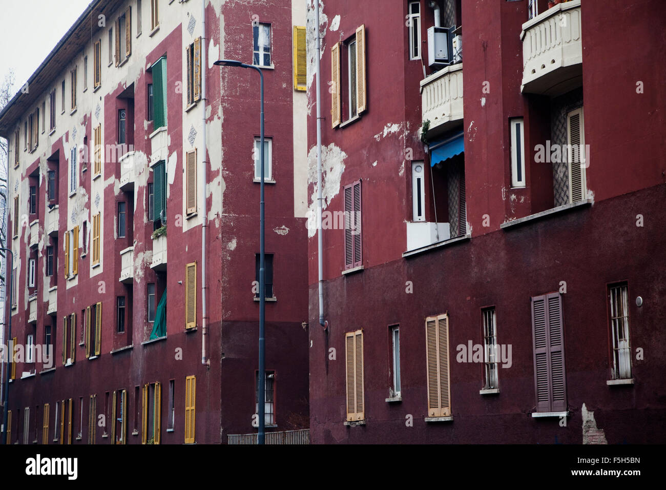 housing in the suburbs of Milan, Italy Stock Photo - Alamy