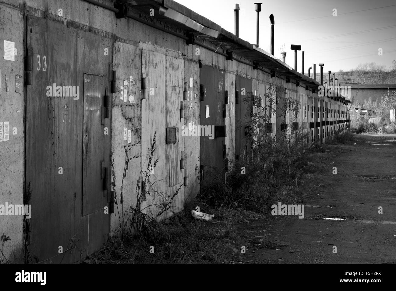 Wide doors Black and White Stock Photos & Images - Alamy