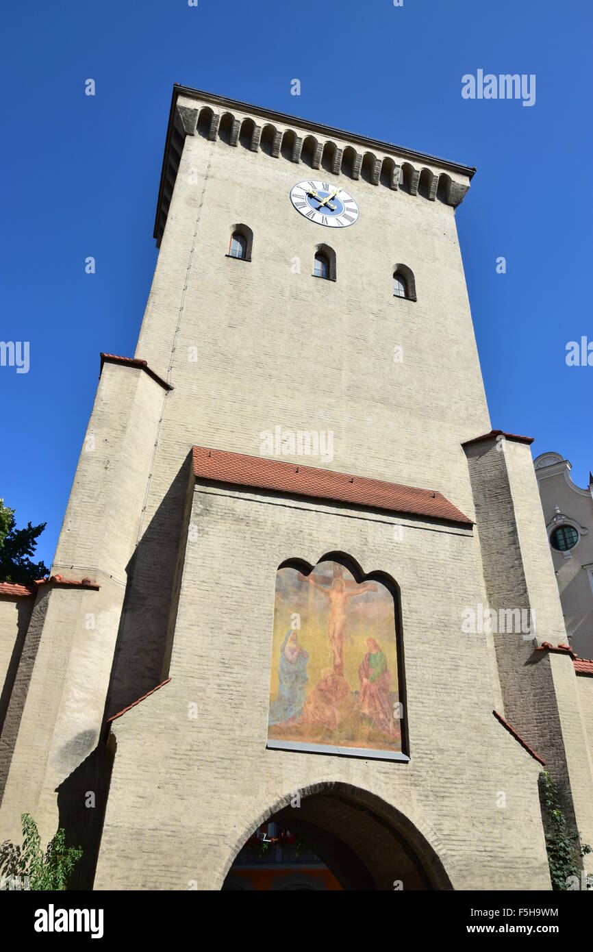 Munich, Germany - A view of the ISARTOR gate (ISAR gate Stock Photo - Alamy