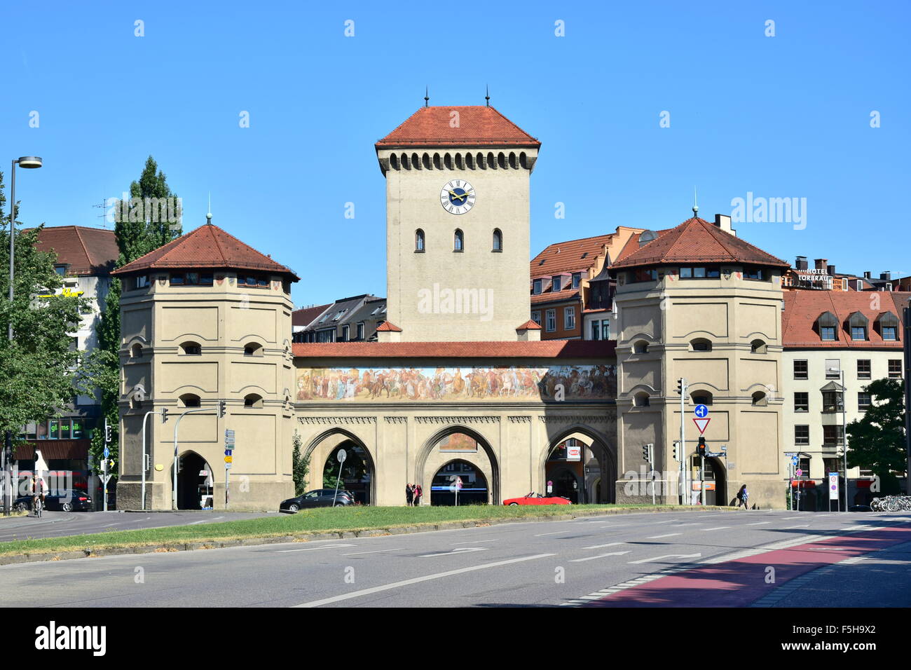 Munich, Germany - A view of the ISARTOR gate (ISAR gate Stock Photo - Alamy
