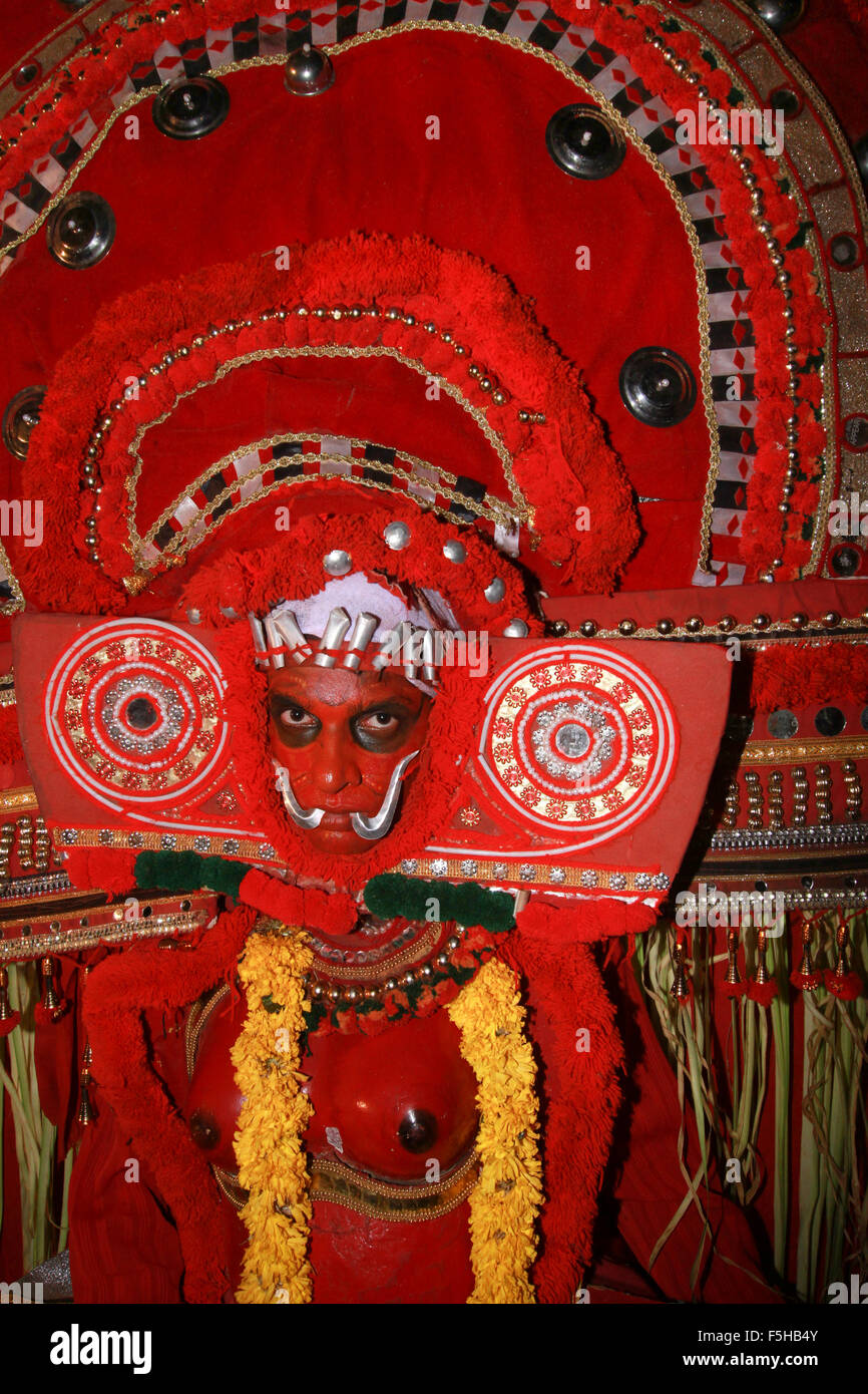 Theyyam hi-res stock photography and images - Alamy