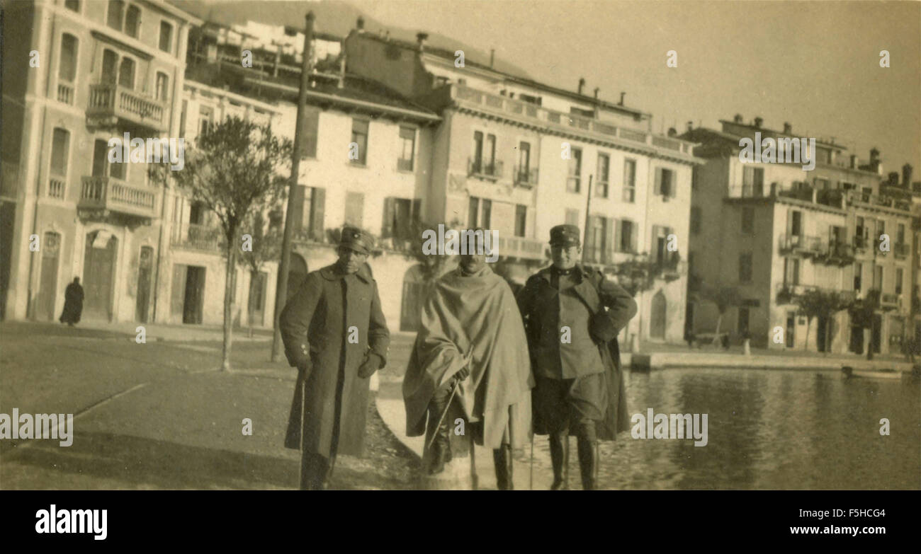Three soldiers of the Italian Army cloak Stock Photo - Alamy