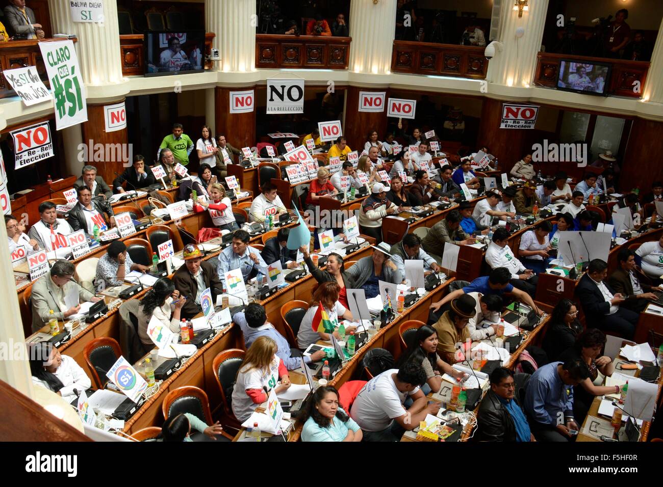 Plurinational legislative assembly hi-res stock photography and images ...