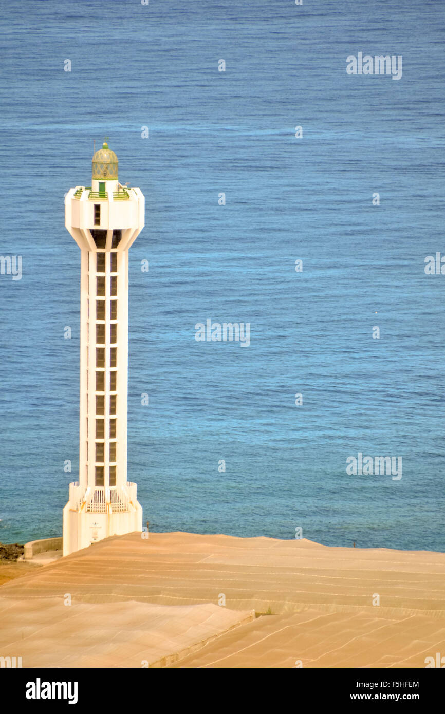 Classic Lighthouse Building Stock Photo - Alamy