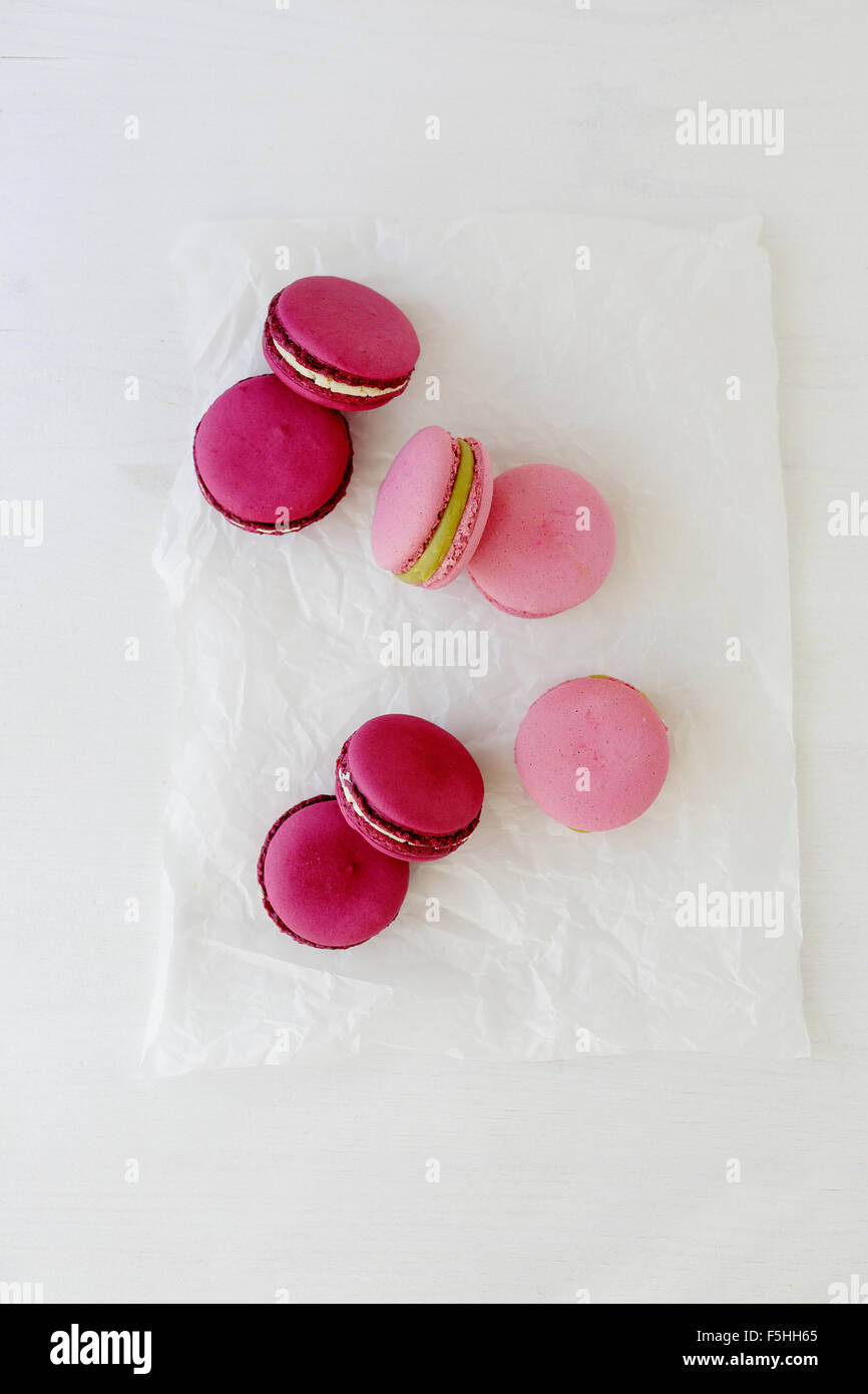 Macaroons top view hi-res stock photography and images - Alamy