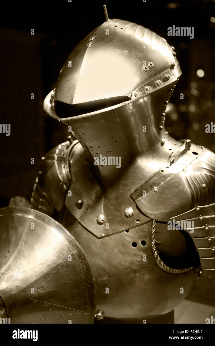 Iron reinforcement hi-res stock photography and images - Alamy