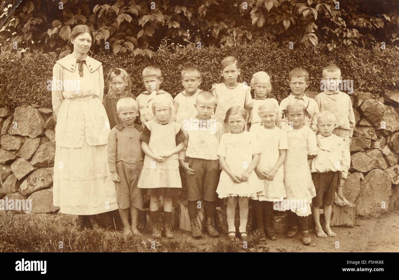 School early 1900 hi-res stock photography and images - Alamy