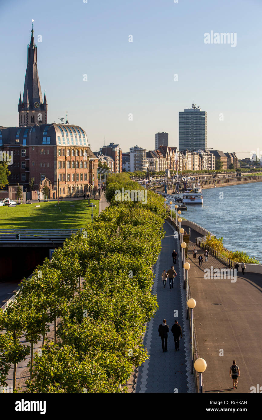 City of Düsseldorf, river Rhine, overview, old town, river promenade ...