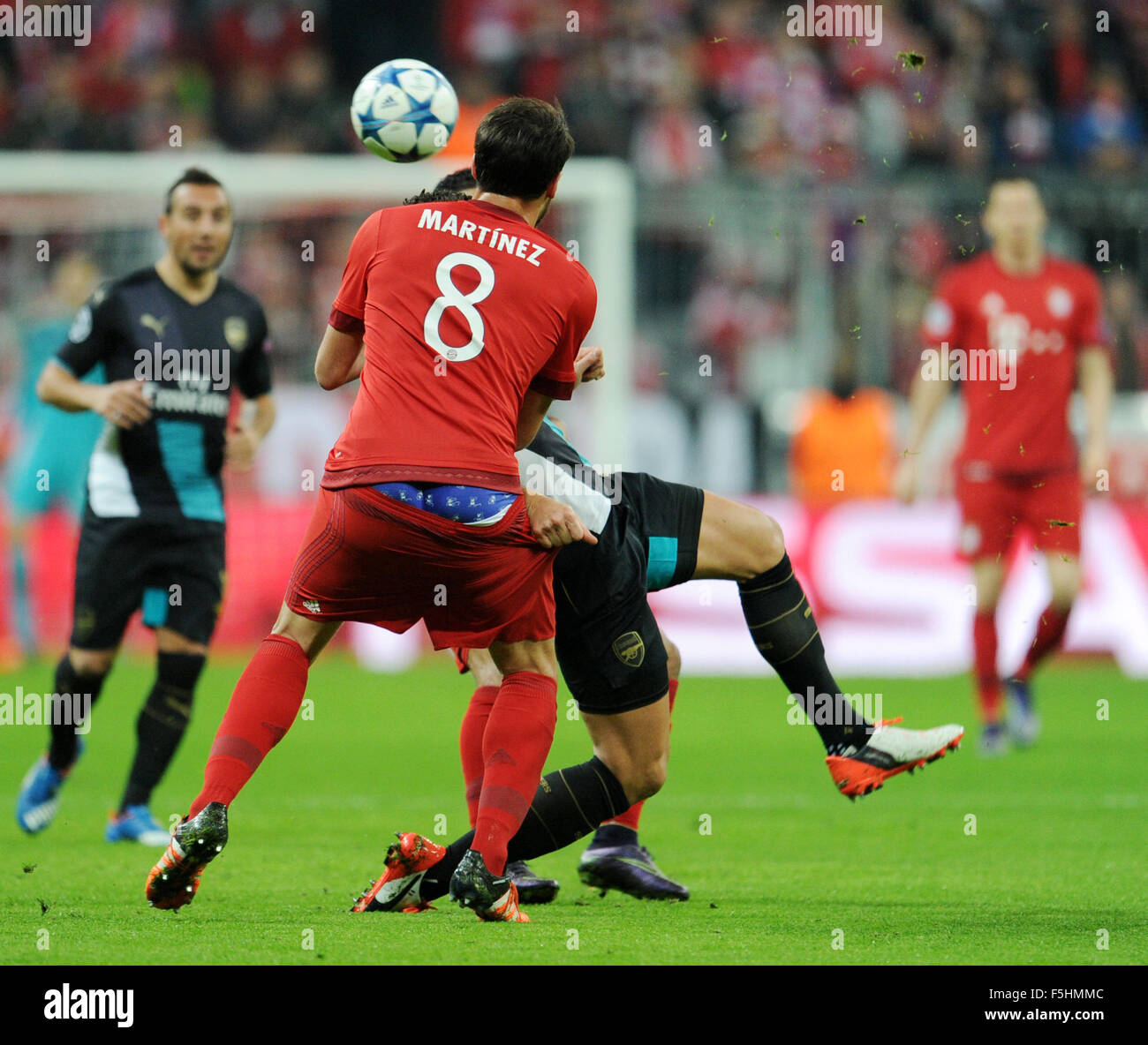 Munich, Germany. 04th Nov, 2015. Munich's Javier Martínez (FRONT) and ...