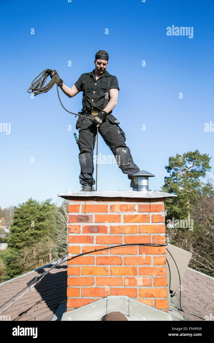 Full chimney hi-res stock photography and images - Alamy