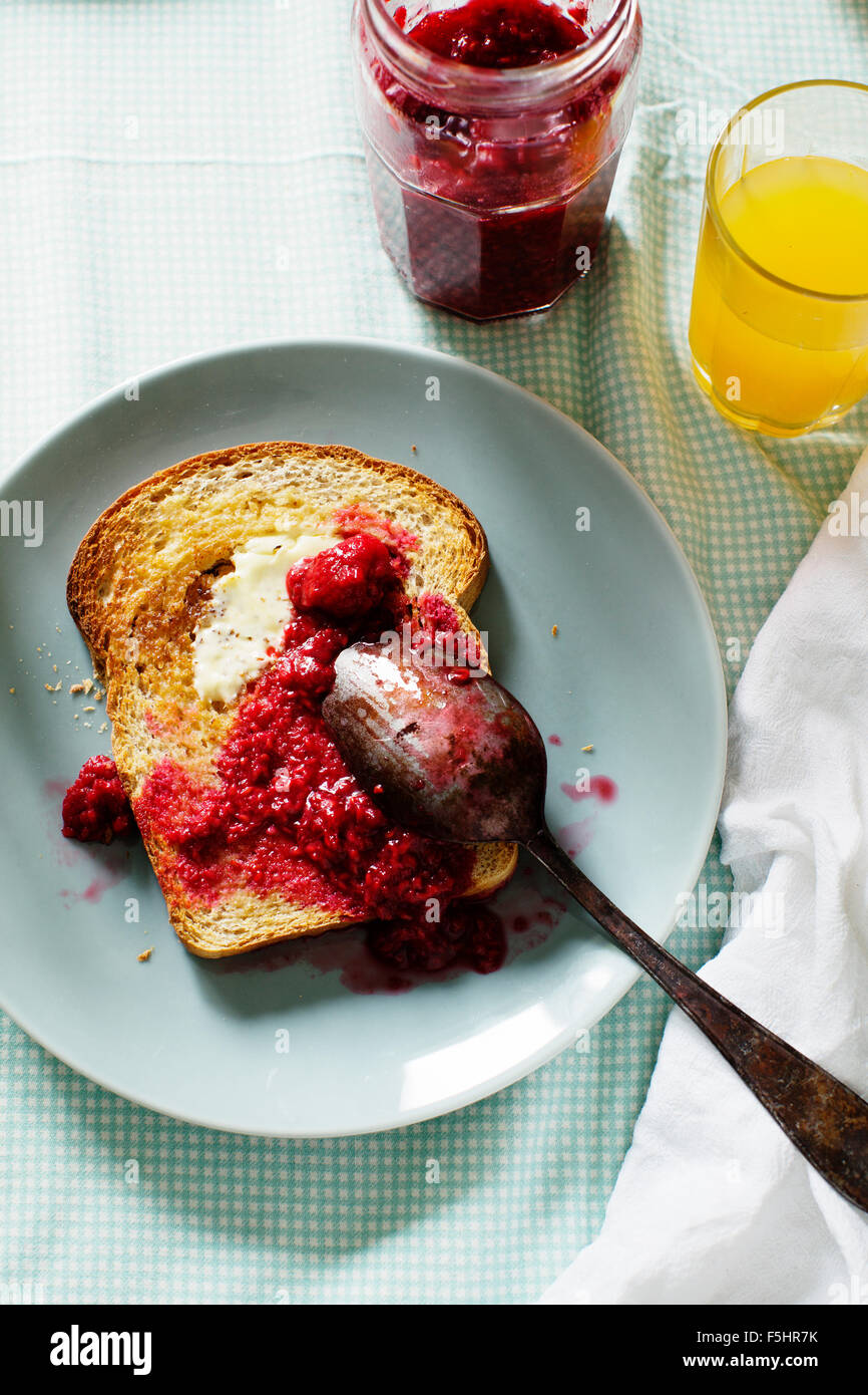 Toast with jelly hi-res stock photography and images - Alamy