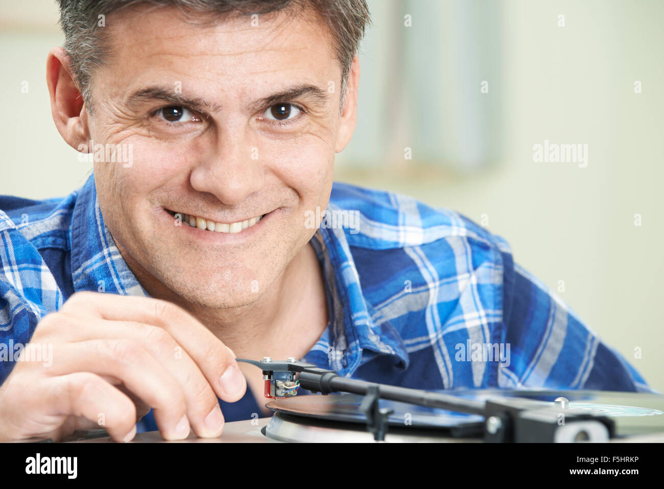 Record music man hi-res stock photography and images - Alamy