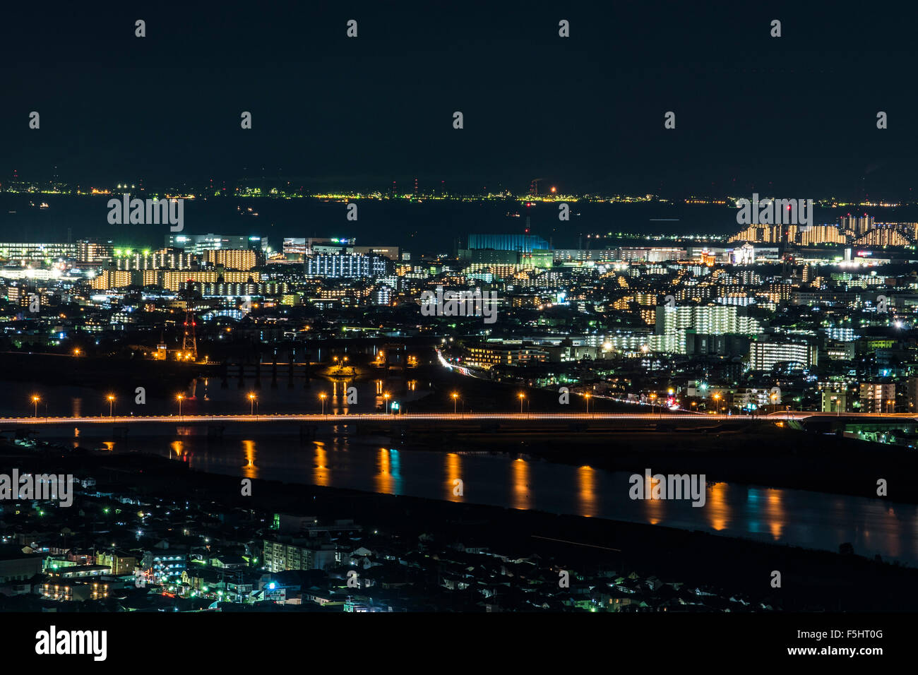 Keiyo doro edogawaohashi bridge over edogawa river hi-res stock ...