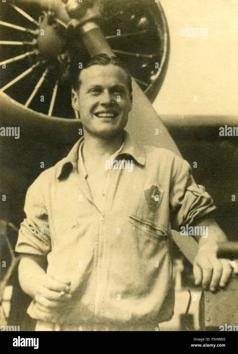 Airplane pilot 1950s hi-res stock photography and images - Alamy