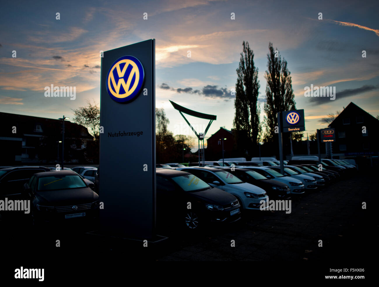 Hanover, Germany. 05th Nov, 2015. New VW cars are seen at dawn at a ...