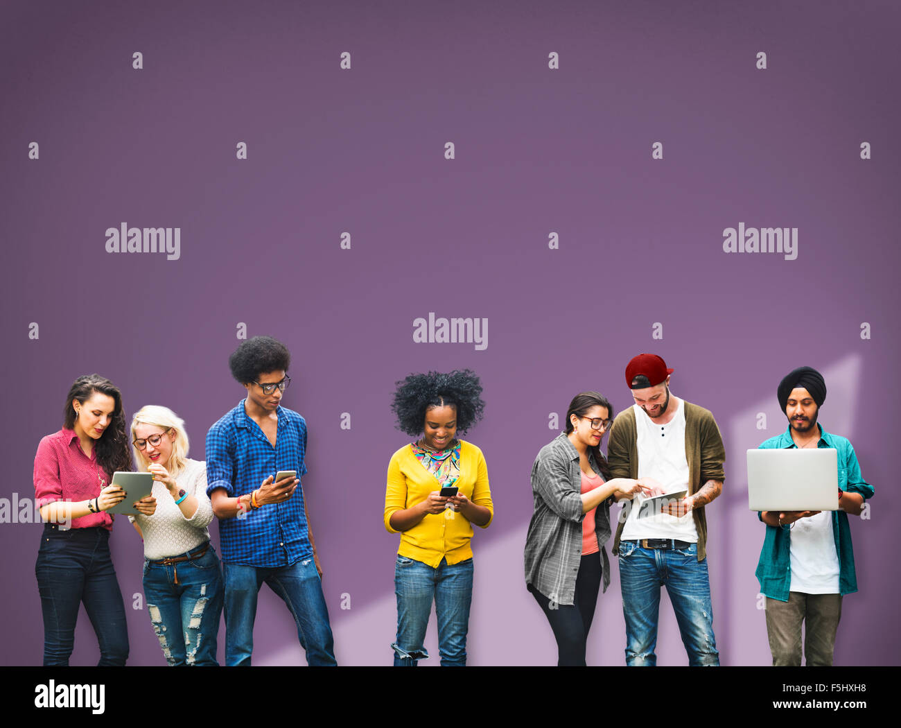 Students Learning Education Social Media Technology Stock Photo - Alamy