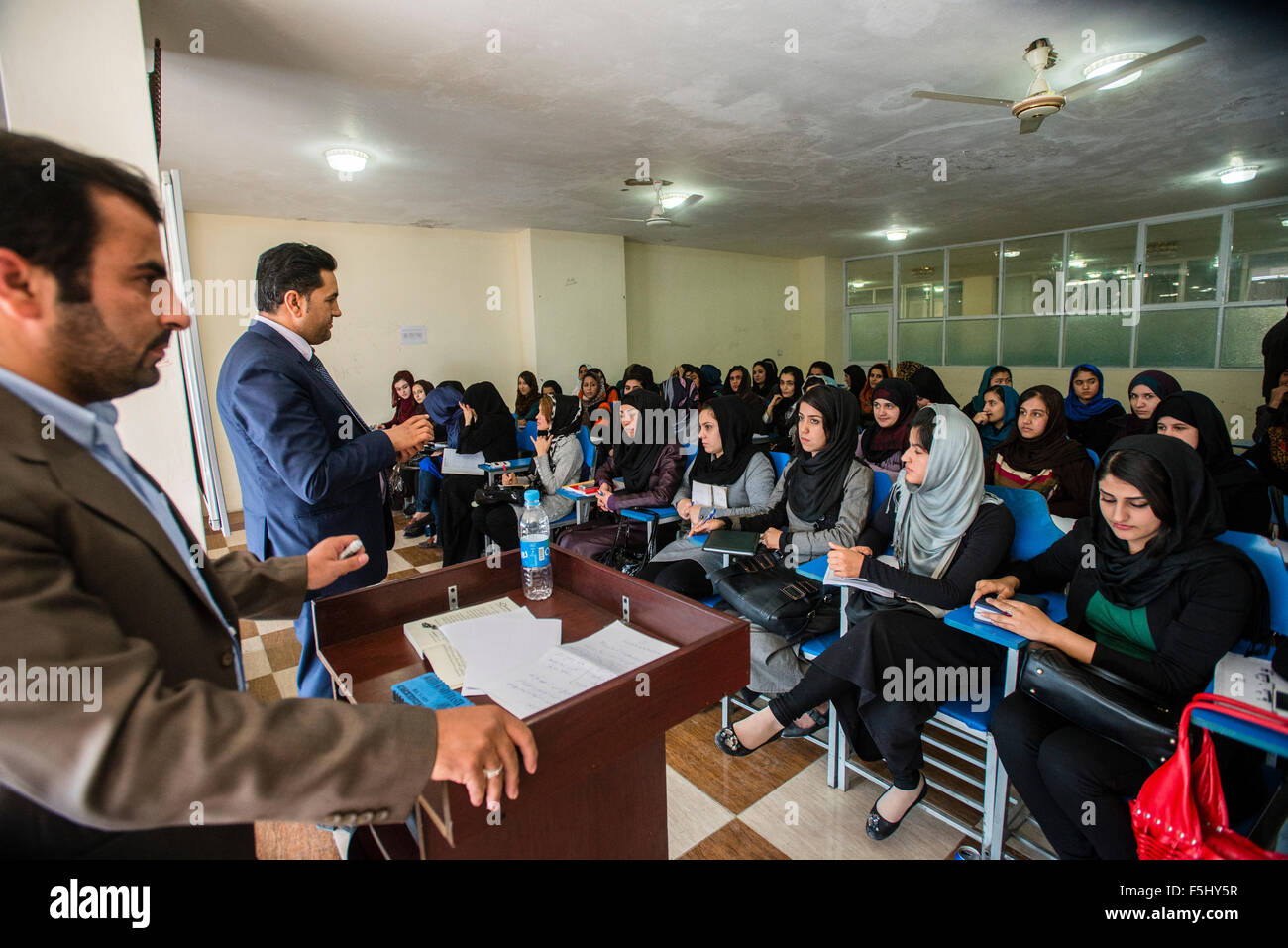 Kabul university hi-res stock photography and images - Alamy