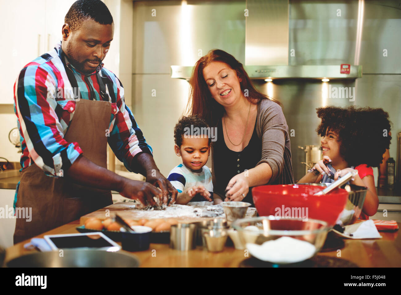 Family Cooking Kitchen Food Togetherness Concept Stock Photo - Alamy