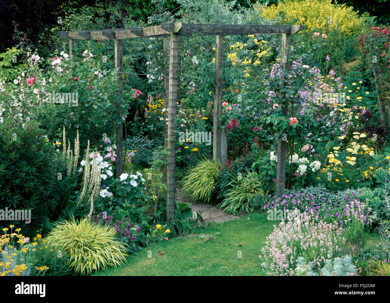 Pergola hi-res stock photography and images - Alamy