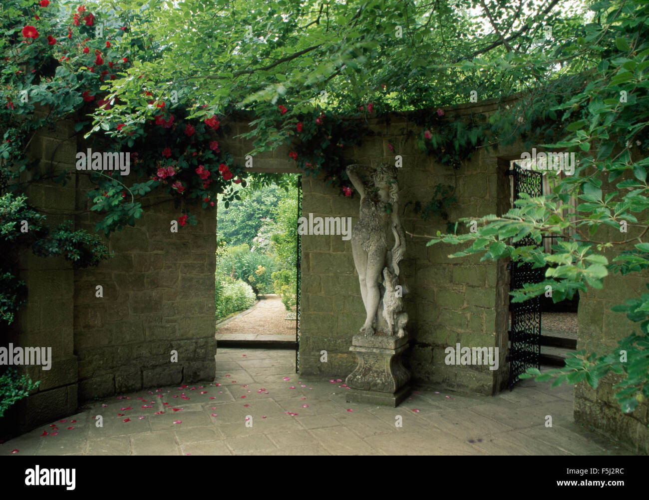 Wrought iron gates hi-res stock photography and images - Alamy