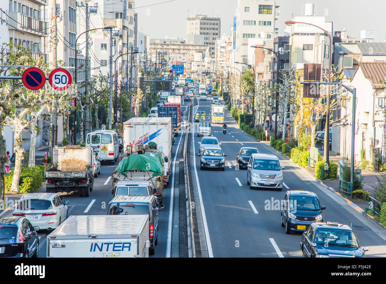 Traffic circle japan hi-res stock photography and images - Alamy