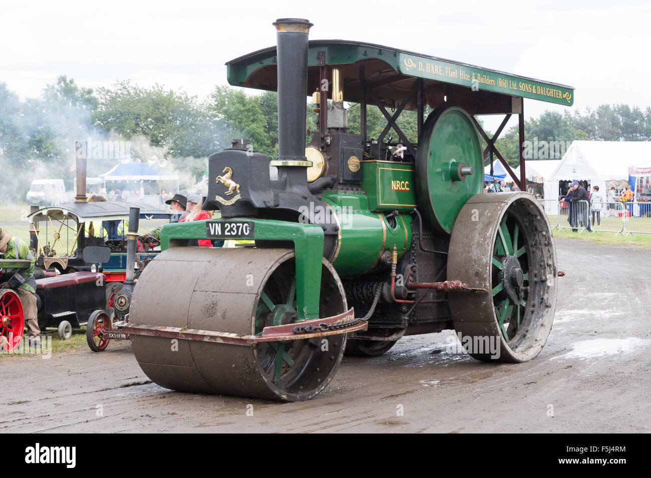 Aveling and porter steam traction engine hi-res stock photography and ...