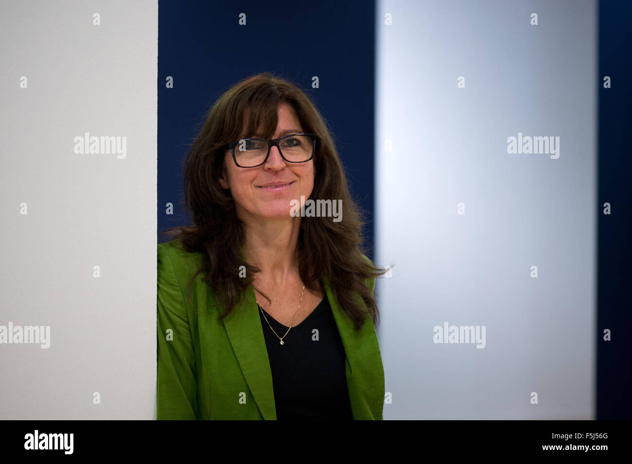 Stephanie buck hi-res stock photography and images - Alamy