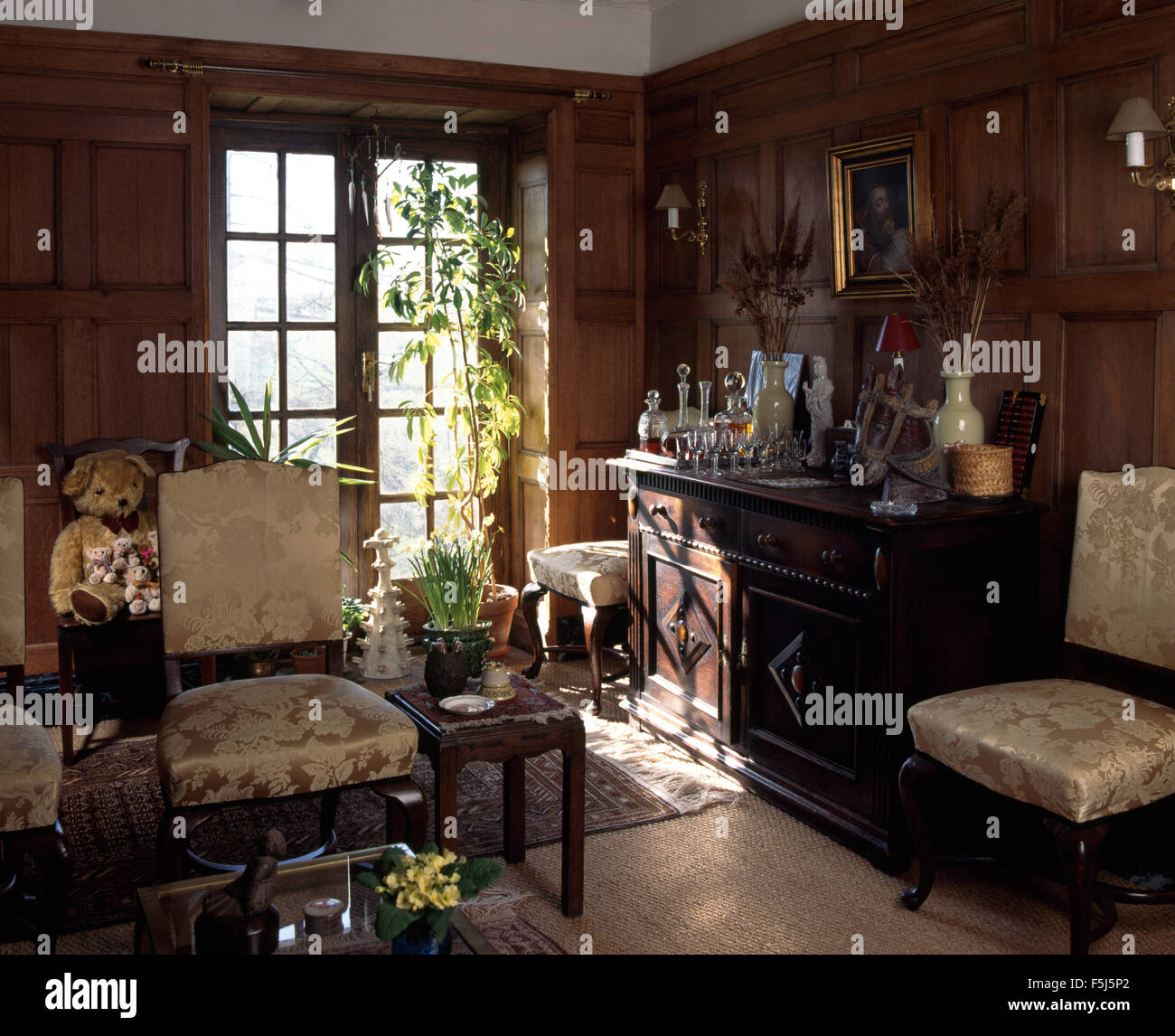 Penhow castle hi-res stock photography and images - Alamy