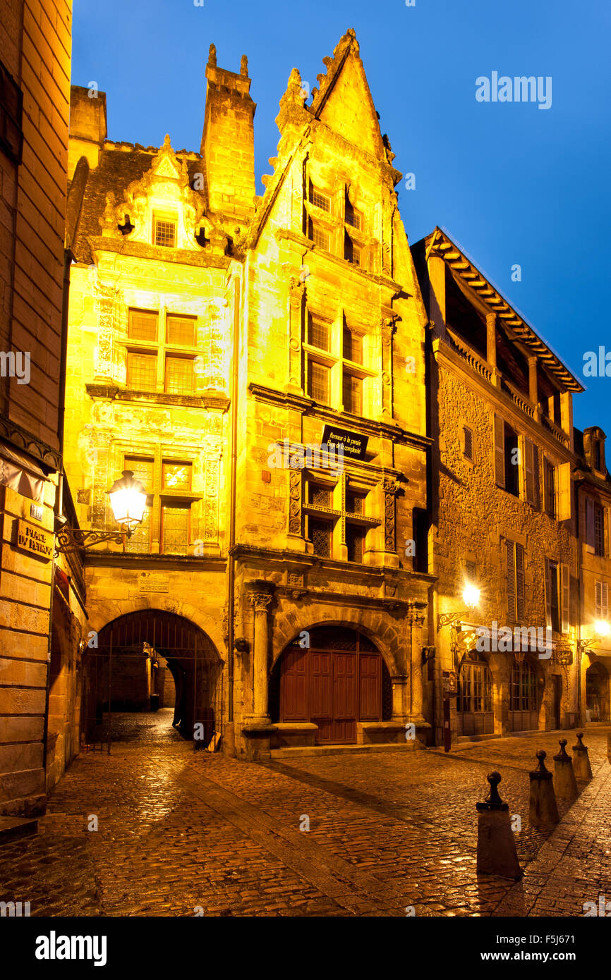 Ancient stone buildings in medieval hi-res stock photography and images ...
