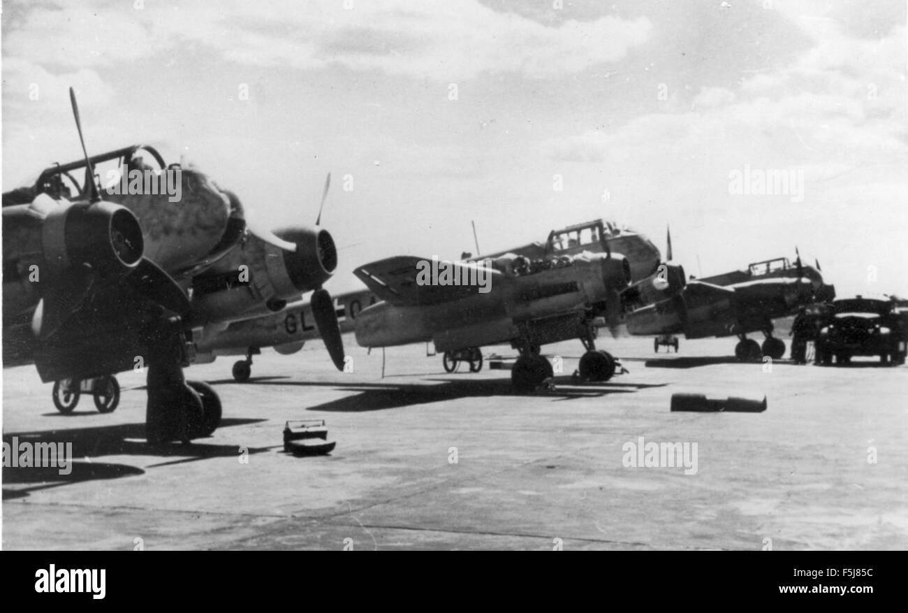Twin heavy fighter Black and White Stock Photos & Images - Alamy