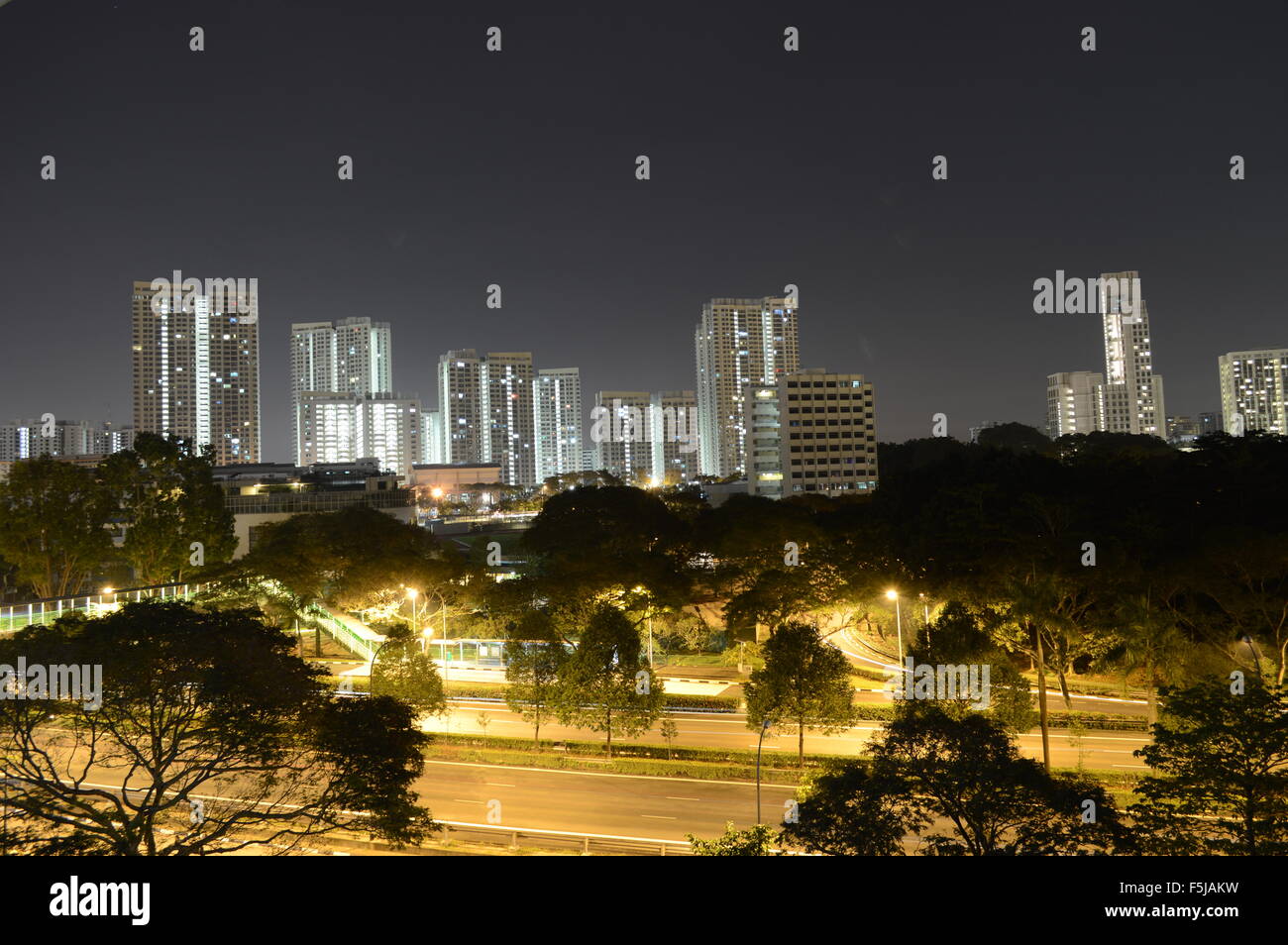 Skyscraper night view hi-res stock photography and images - Alamy