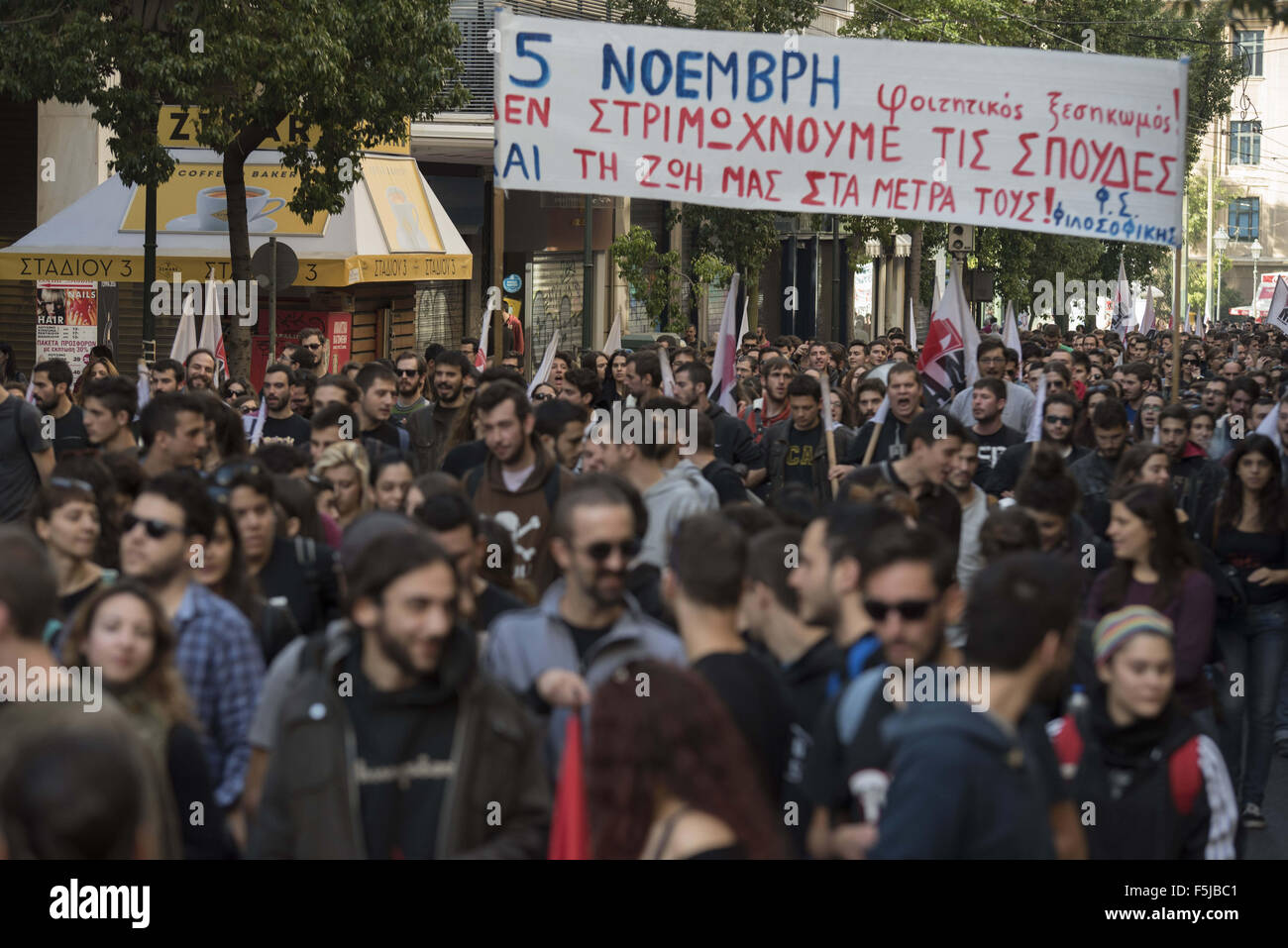 Athens, Greece. 5th Nov, 2015. University students march shouting ...